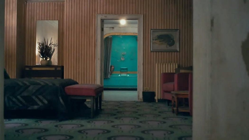 The DOCTOR SLEEP Trailer Makes Sure You Know This Is A Sequel To THE ...